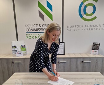 New PCC Sarah Taylor signs the Declaration of Office | Norfolk PCC